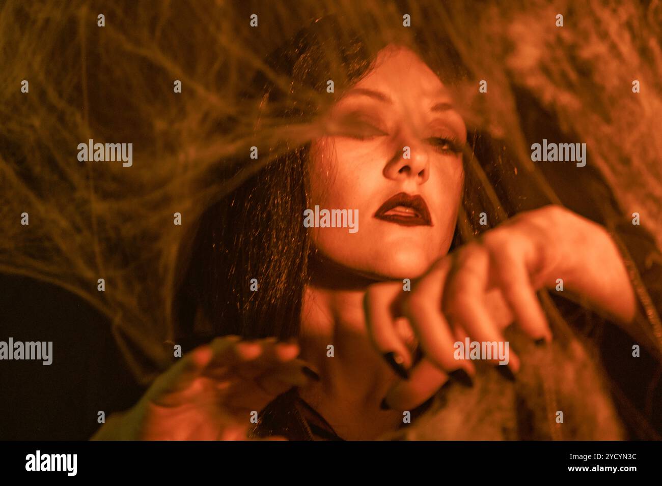 Haunting vibe hi-res stock photography and images - Alamy