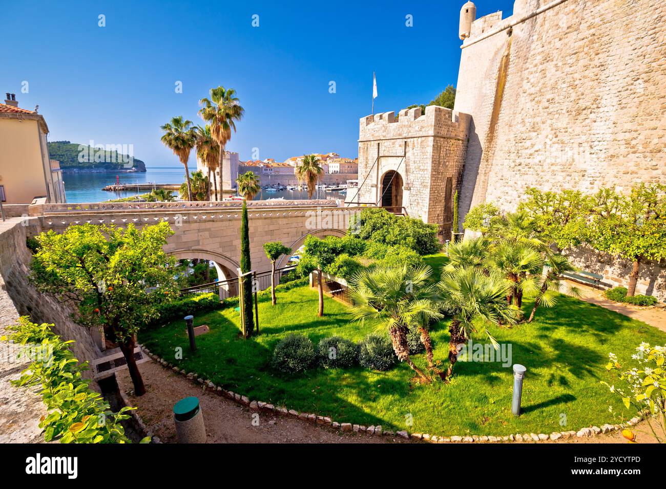 Entrance gate historic unesco hi-res stock photography and images - Alamy