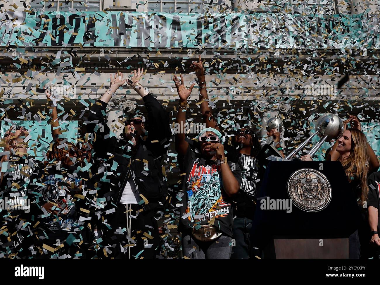 WNBA 2024 champions New York Liberty players and coaches celebrates ...