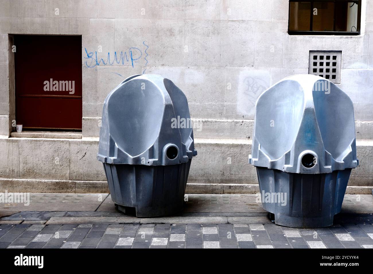 Plastic urinal london hi-res stock photography and images - Alamy
