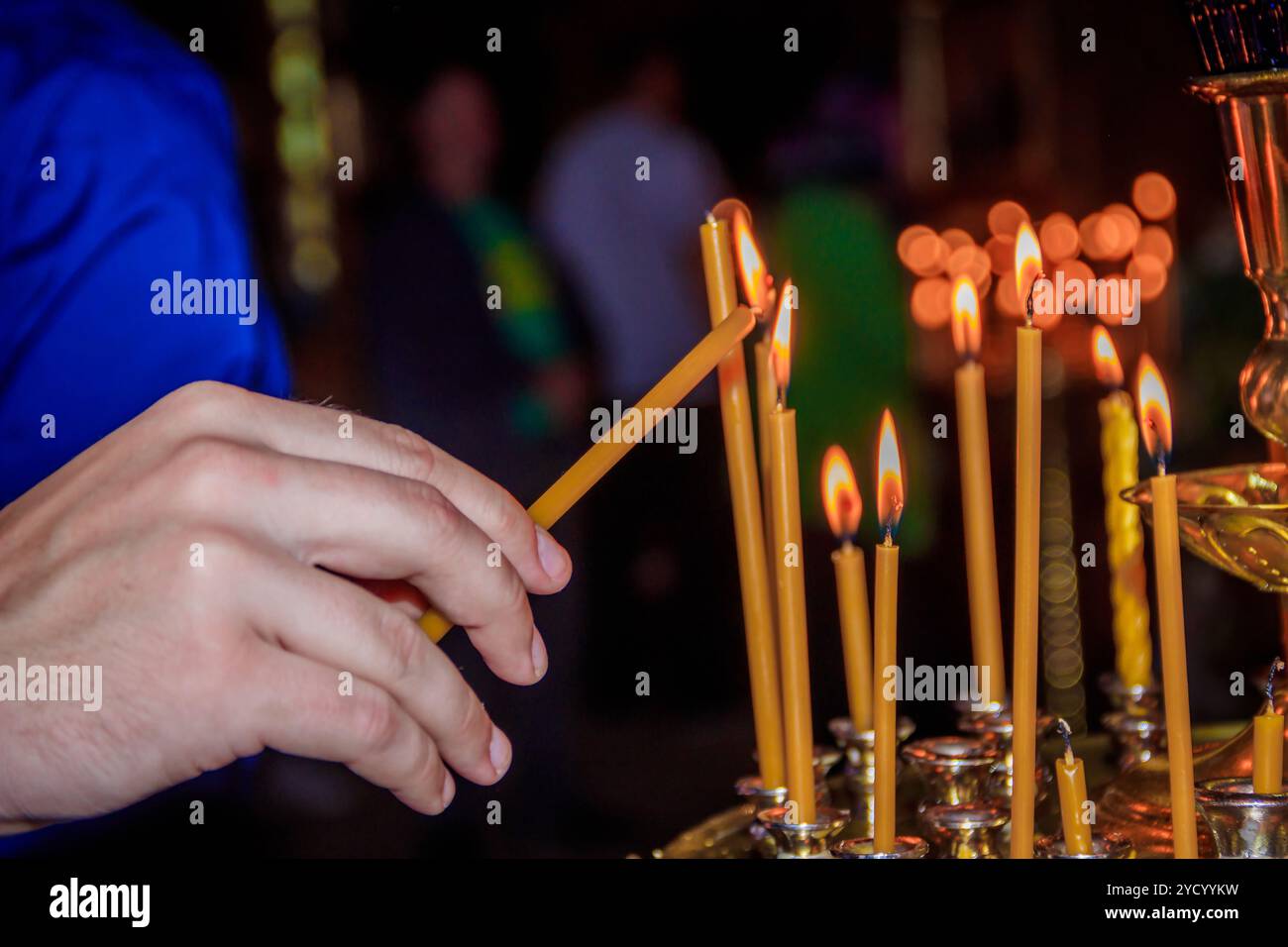 Religion and traditional temples hi-res stock photography and images ...
