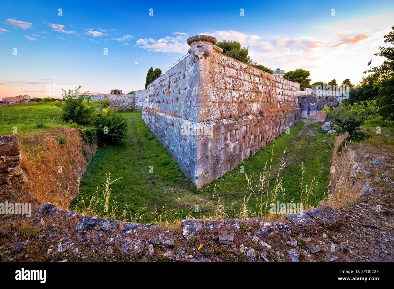 Trench walls hi-res stock photography and images - Alamy