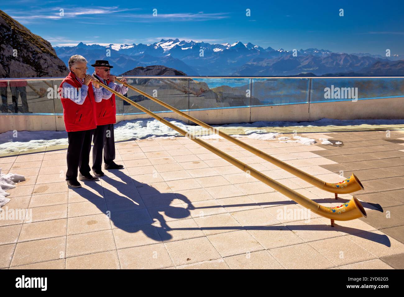 Alphorn hi-res stock photography and images - Alamy