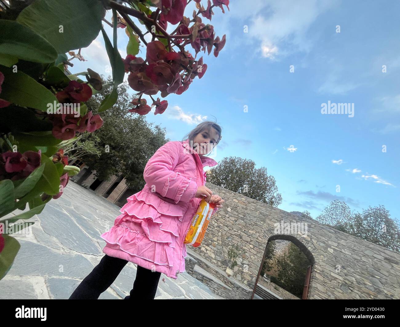 Kabul Afghanistan Babur kingdom Qargha lake asamai Stock Photo - Alamy