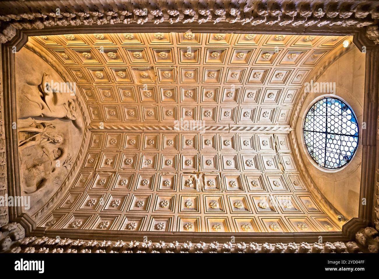 Ceiling historic architecture hi-res stock photography and images - Alamy