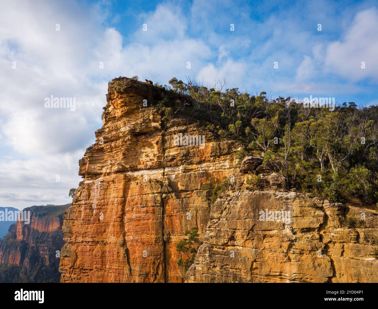 Sheer cliffs hi-res stock photography and images - Alamy