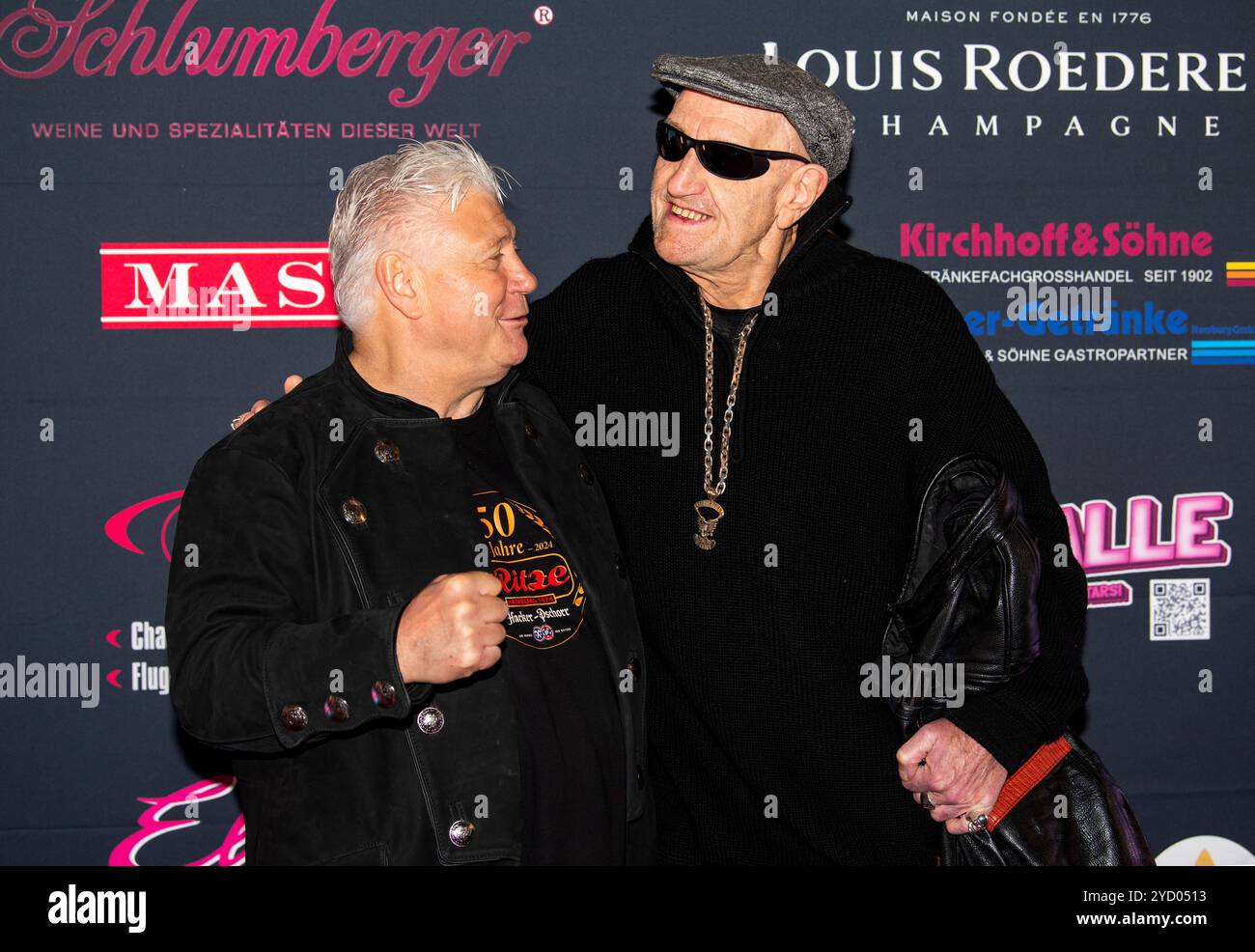 Hamburg, Germany. 24th Oct, 2024. Carsten Marek (l), owner of the pub ...