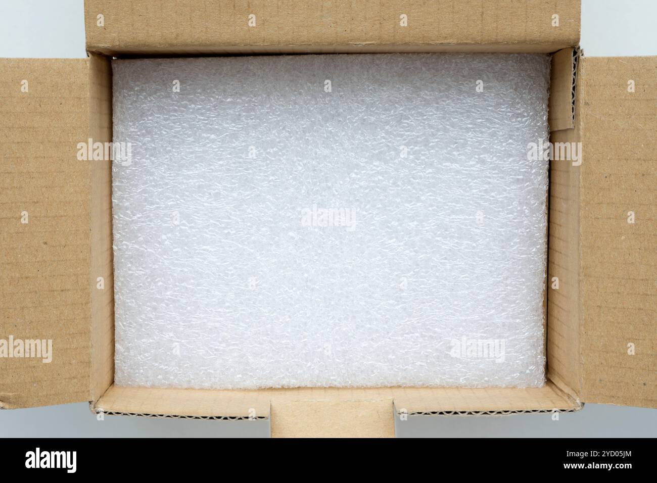 Package material open box hi-res stock photography and images - Alamy