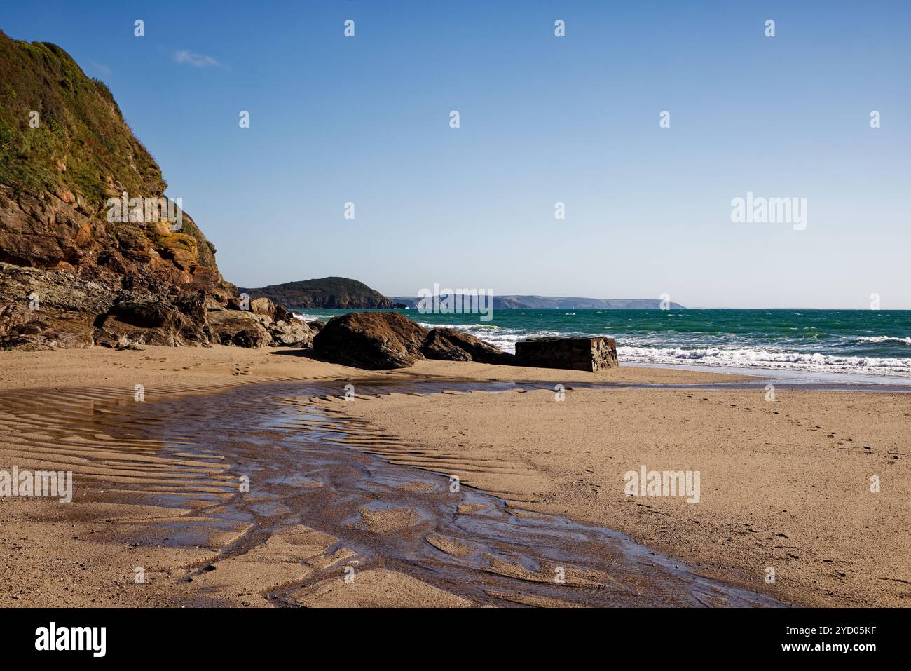 Low tide mevagissey cornwall hi-res stock photography and images - Alamy