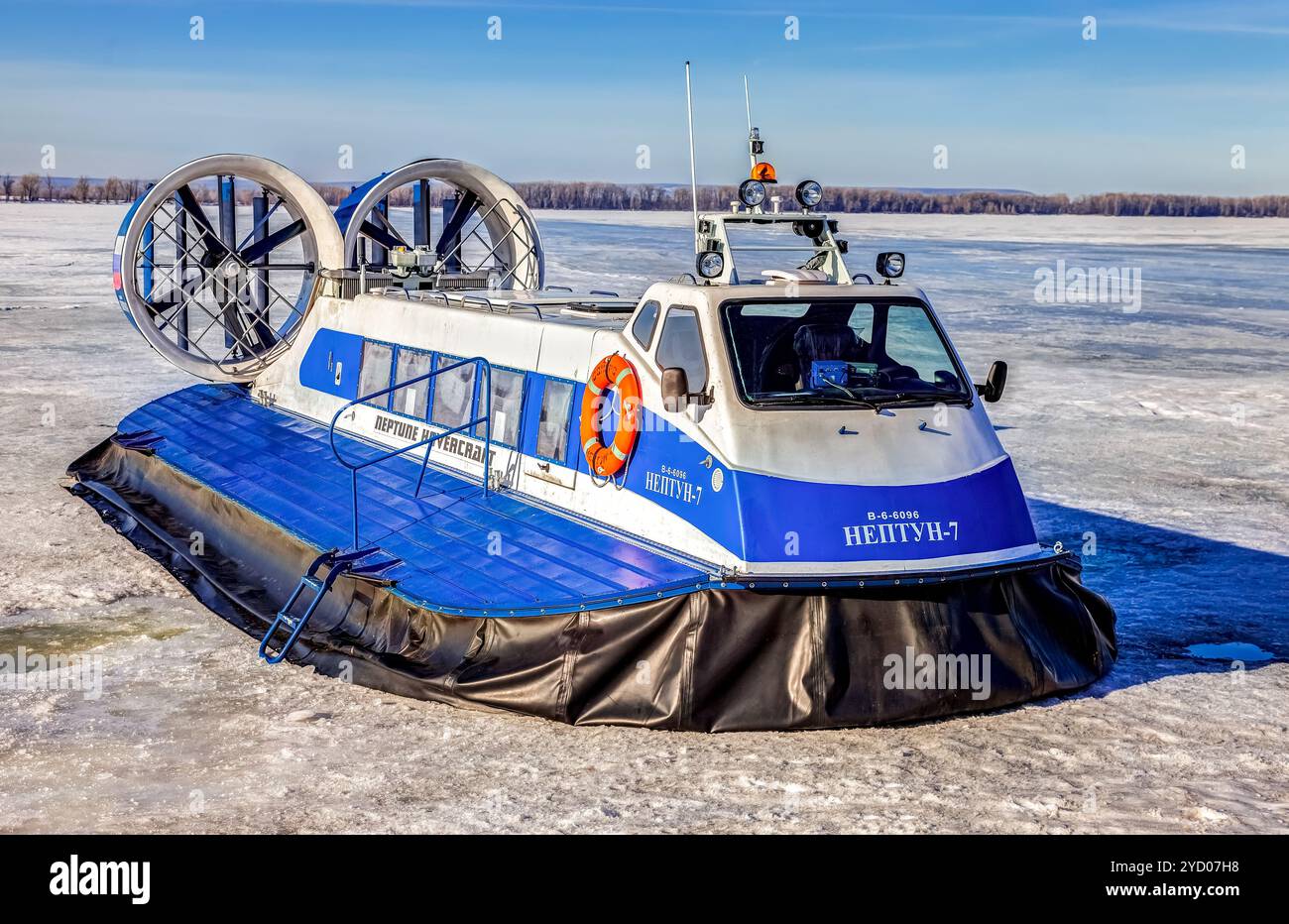 Passenger hovercraft on the ice of the frozen Volga river Stock Photo ...