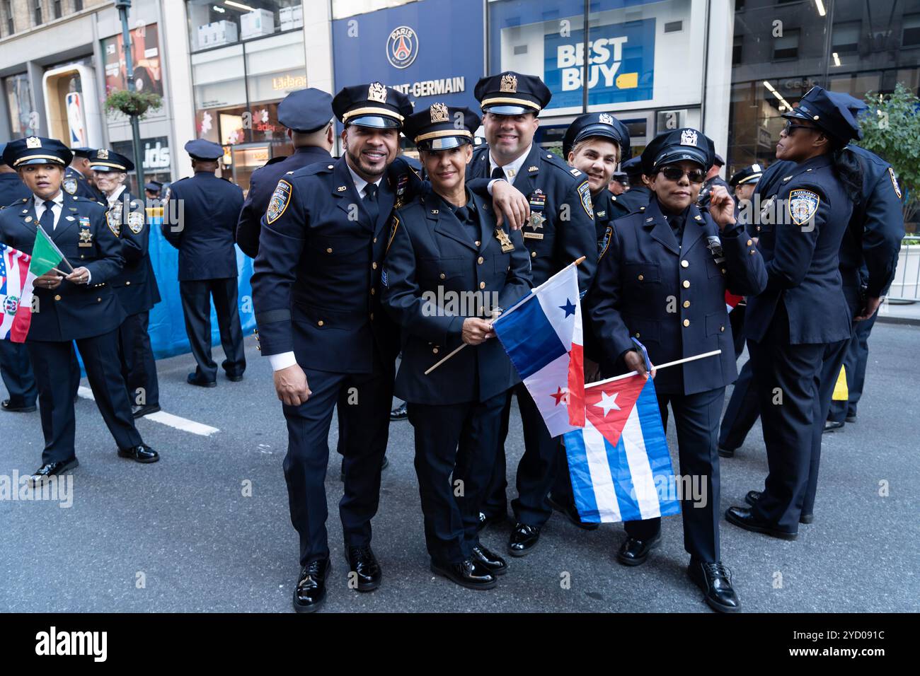 Members of the Metropolitan Transportation Authority Police Department ...