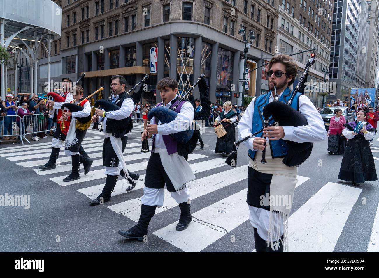 2024 International Hispanic Day Parade on 5th Avenue in New York City ...