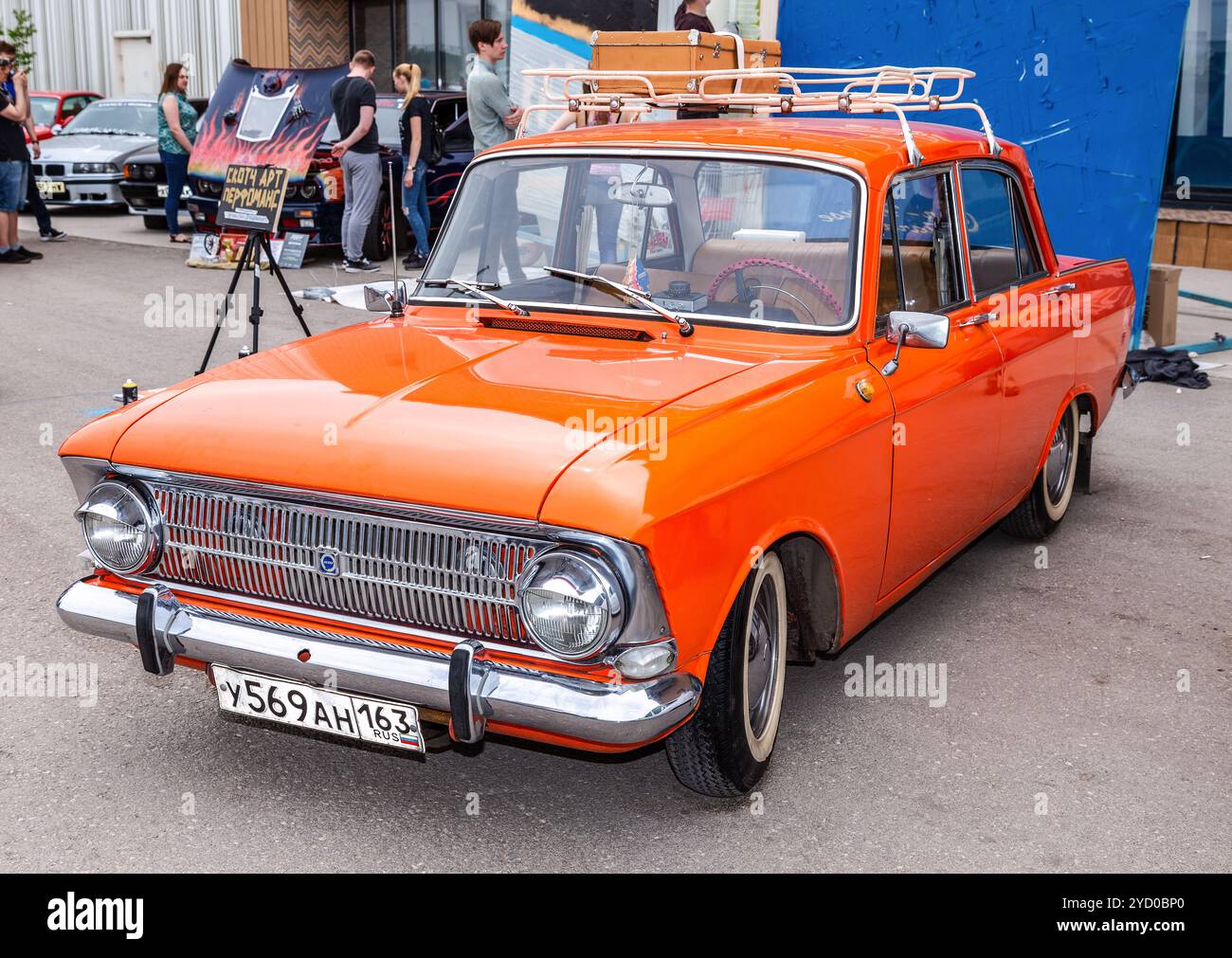 Vintage Russian automobile Moskvich Stock Photo - Alamy