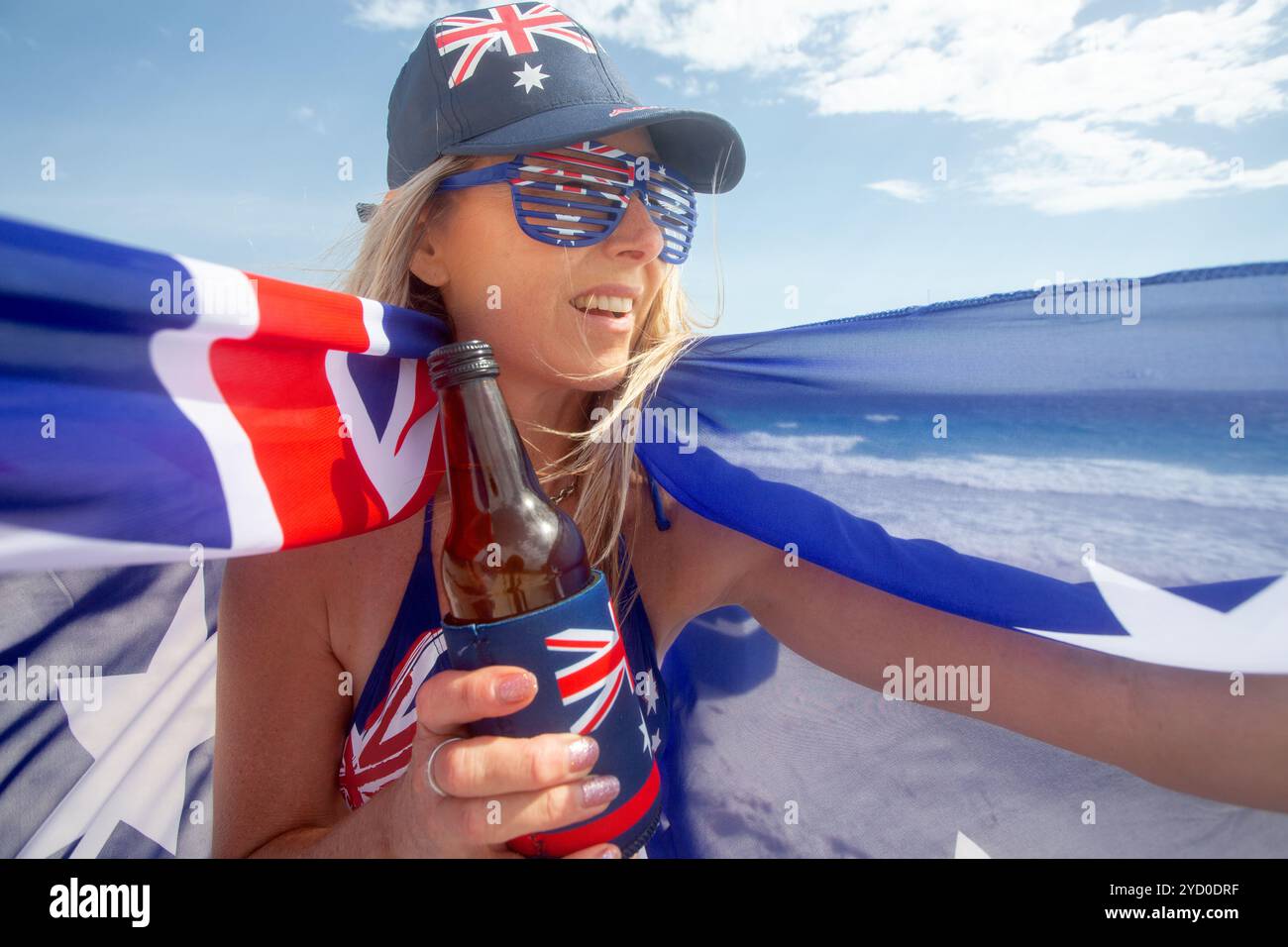 Australian fan cheering australia flag hi-res stock photography and ...