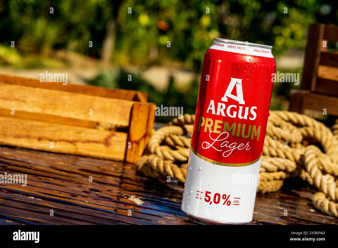 Argus beer can - condensation water droplets, outdoors background Stock ...