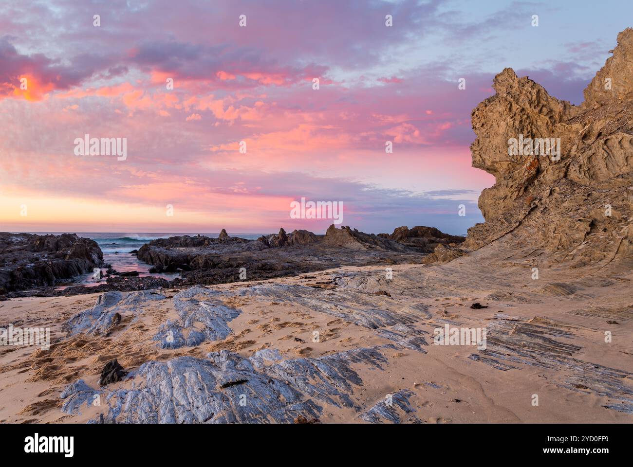 Sunrise skies over Queen Victoria Rock Australia Stock Photo - Alamy