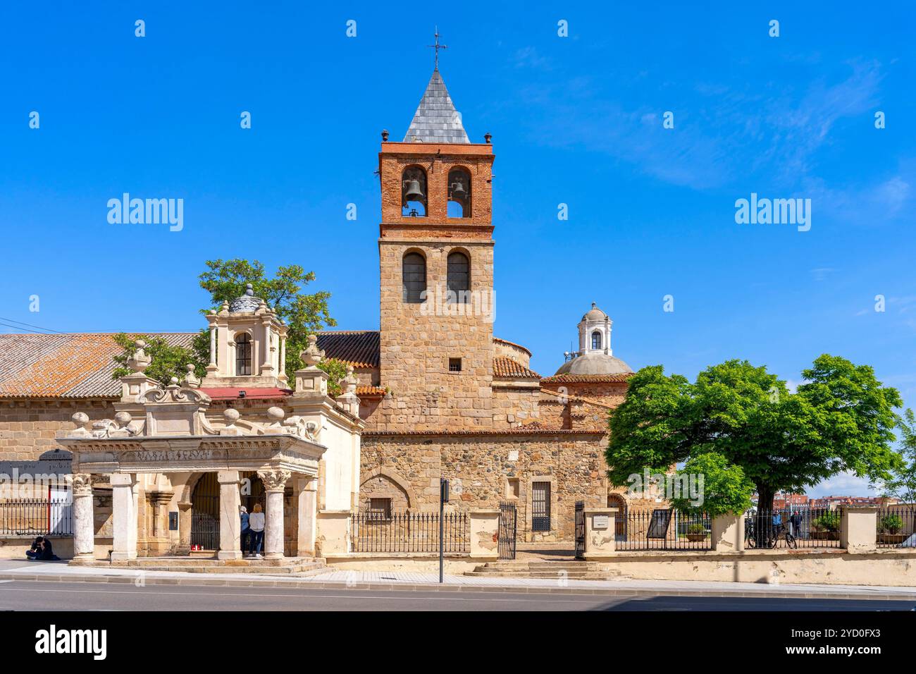 Basilica of Santa Eulalia, Merida, Estremadura, Spain Stock Photo - Alamy