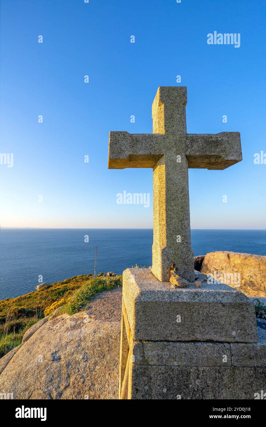 Cruz de finisterre hi-res stock photography and images - Alamy
