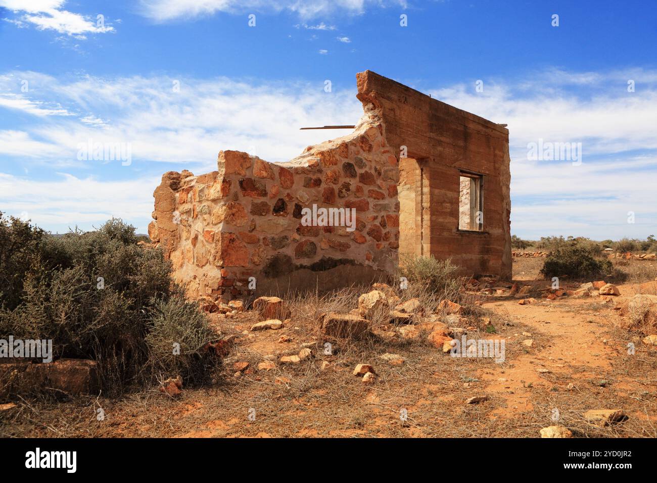 Desolation stone house ruins in the desert Stock Photo - Alamy