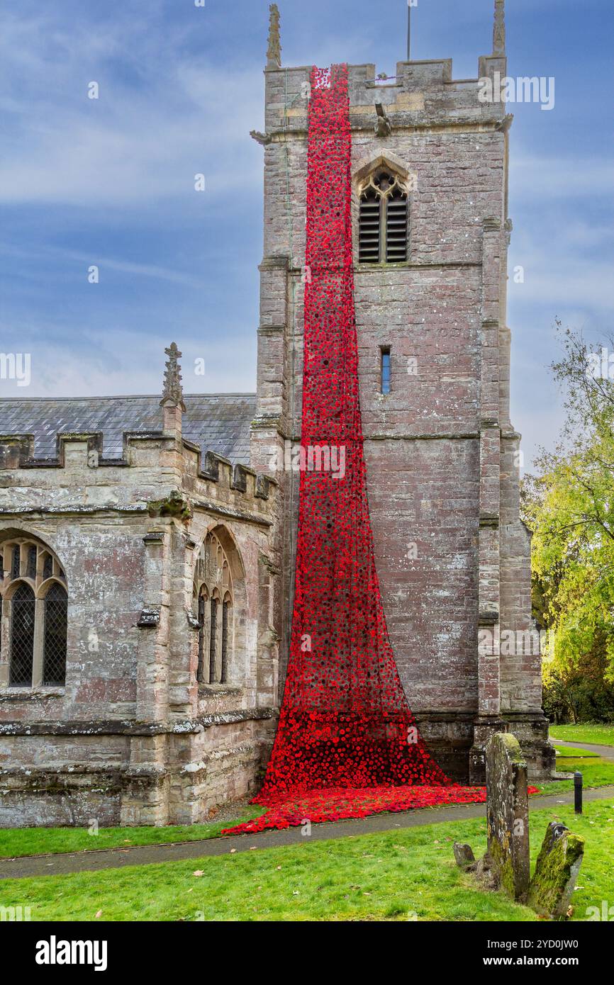 Beautiful crafted poppy display at St. Peter's Church in Inkberrow ...