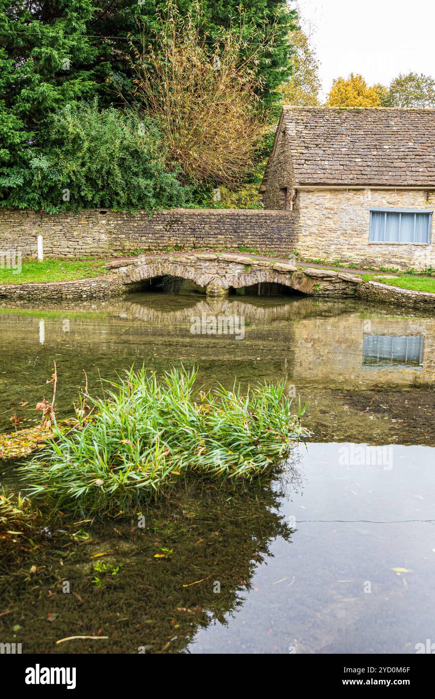 Shilton oxfordshire hi-res stock photography and images - Alamy