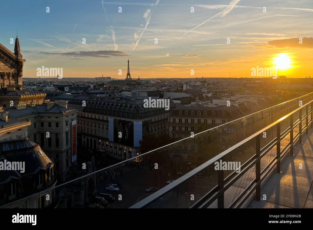 Landscape of Paris from the rooftop of the Galeries Lafayette at sunset ...
