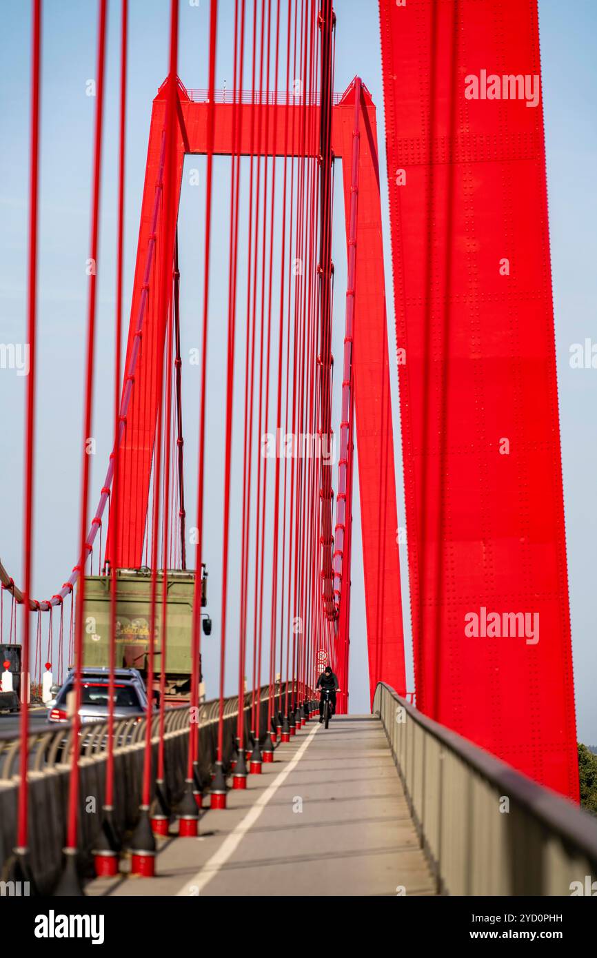 Traffic on the Rhine bridge Emmerich, federal highway B220, longest ...