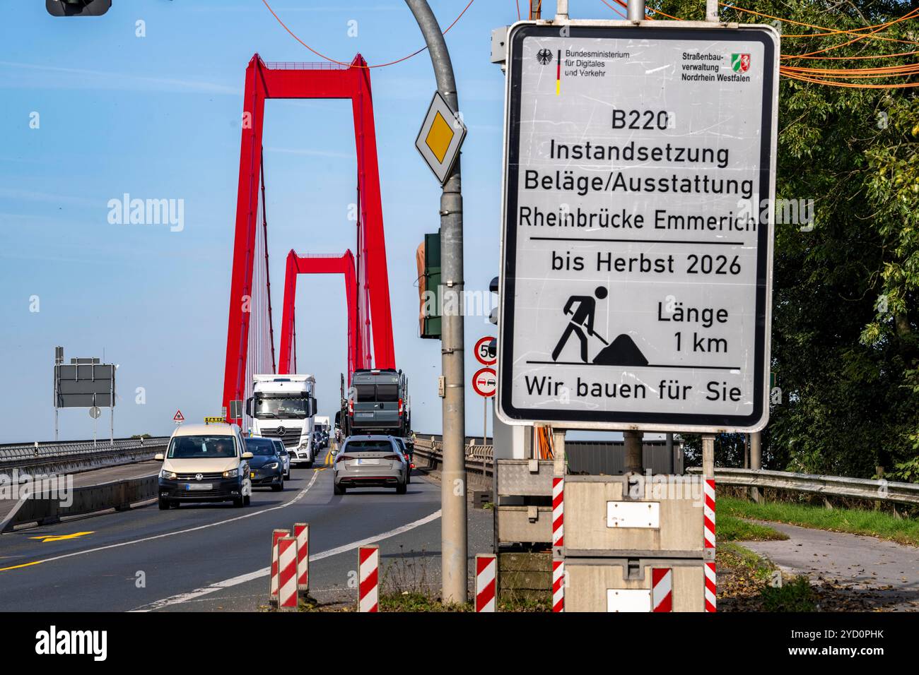 Traffic on the Rhine bridge Emmerich, federal highway B220, longest ...