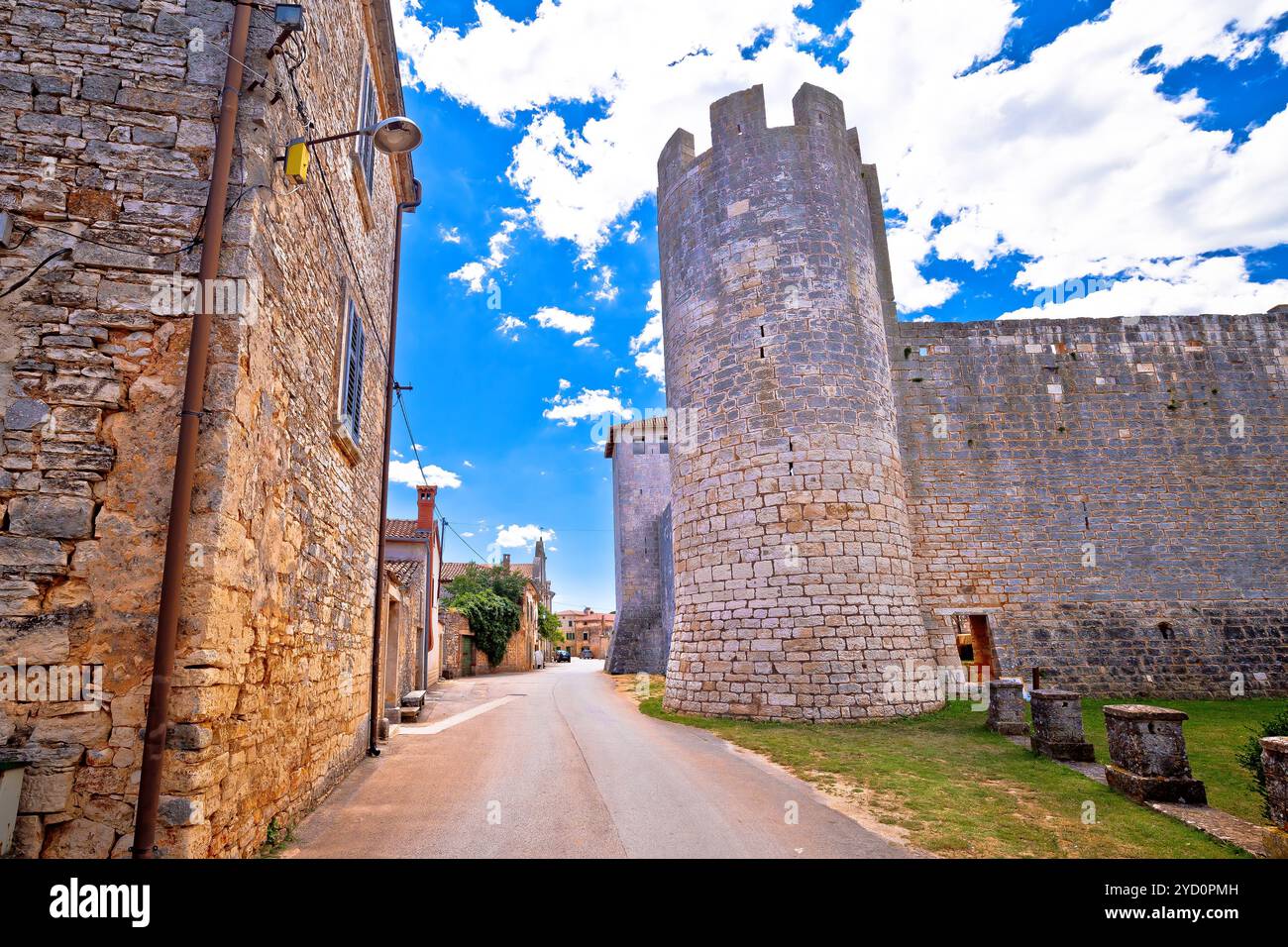 Village of Svetvincenat ancient square and stone landmarks view Stock ...