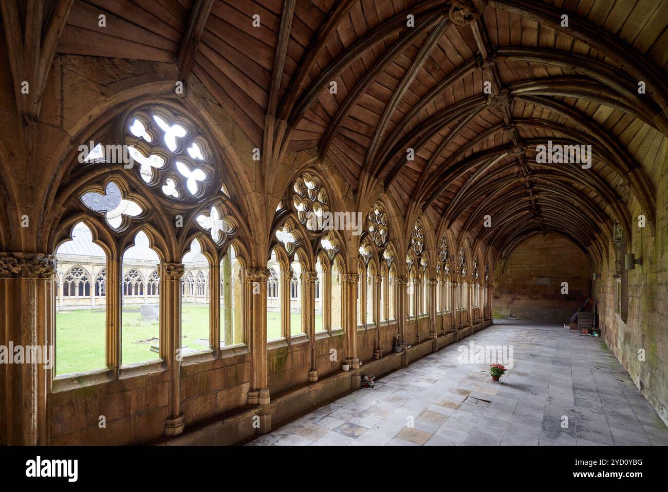 ©Phil Crow 2024 www.philcrow.comLincoln Cathedral Cloisters Picture ...