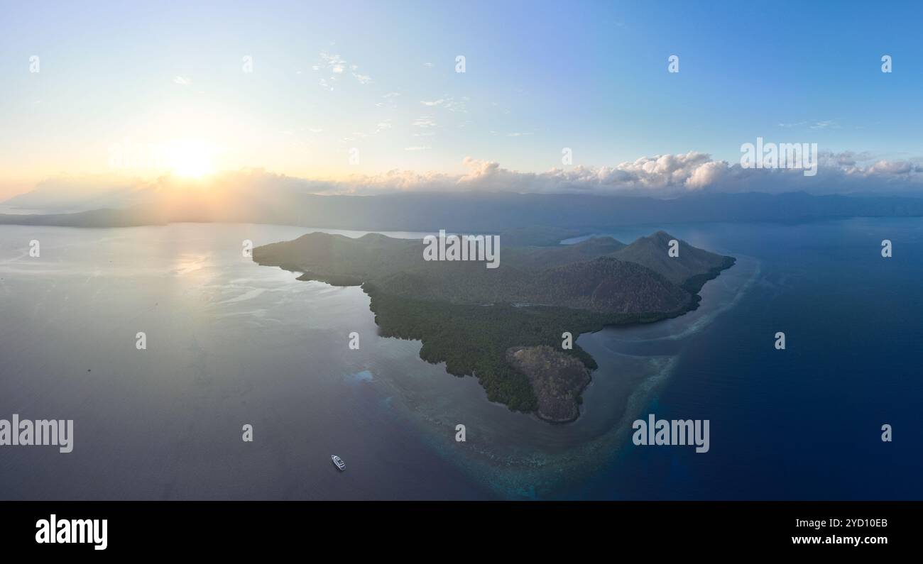 Lesser sunda islands hi-res stock photography and images - Alamy