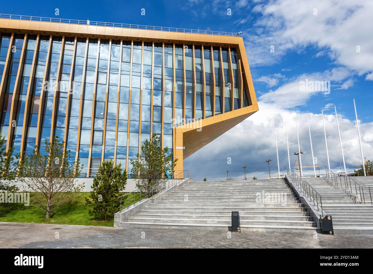 Modern university hi-res stock photography and images - Alamy