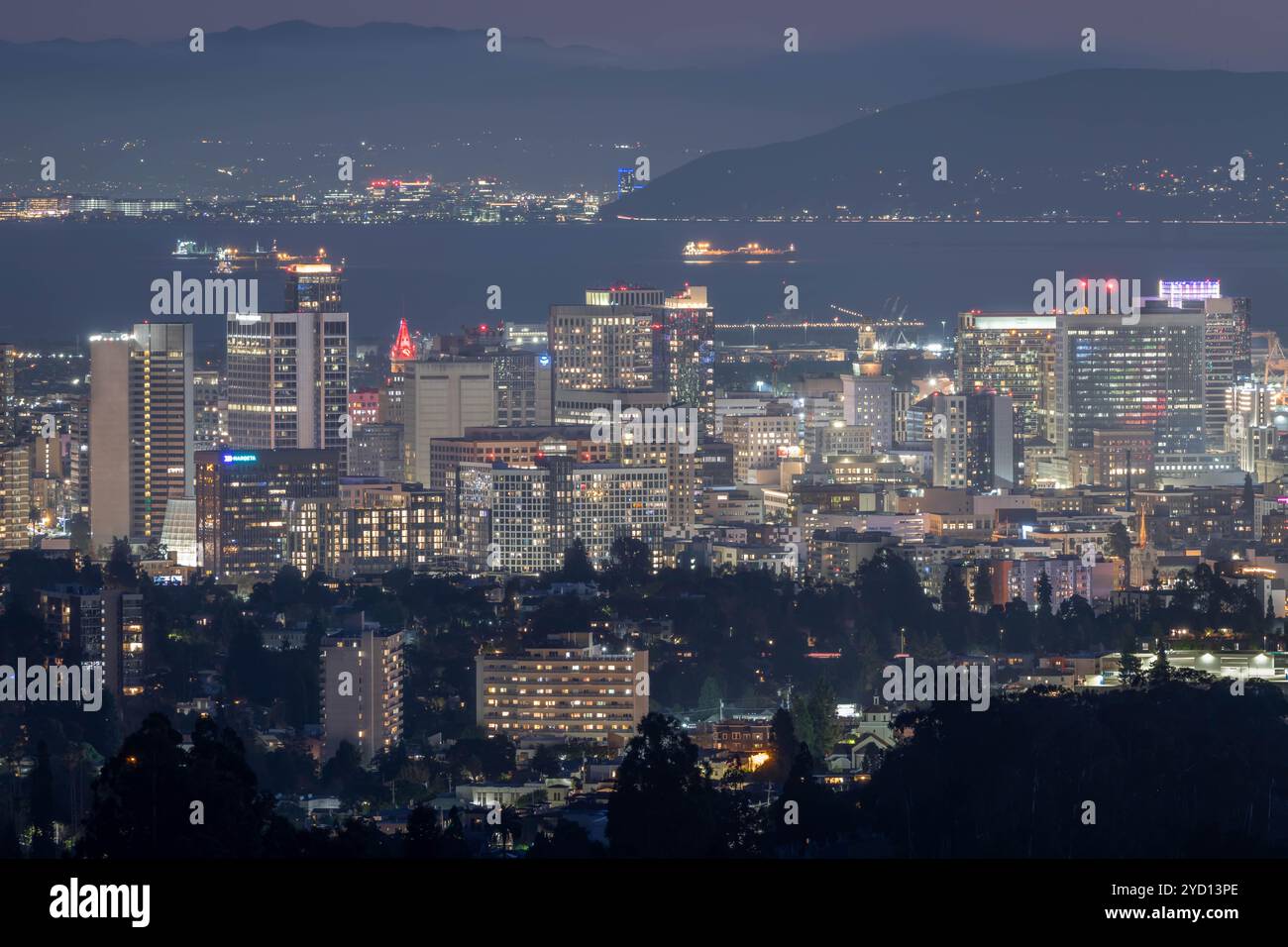 Cityscape berkeley in california hi-res stock photography and images ...