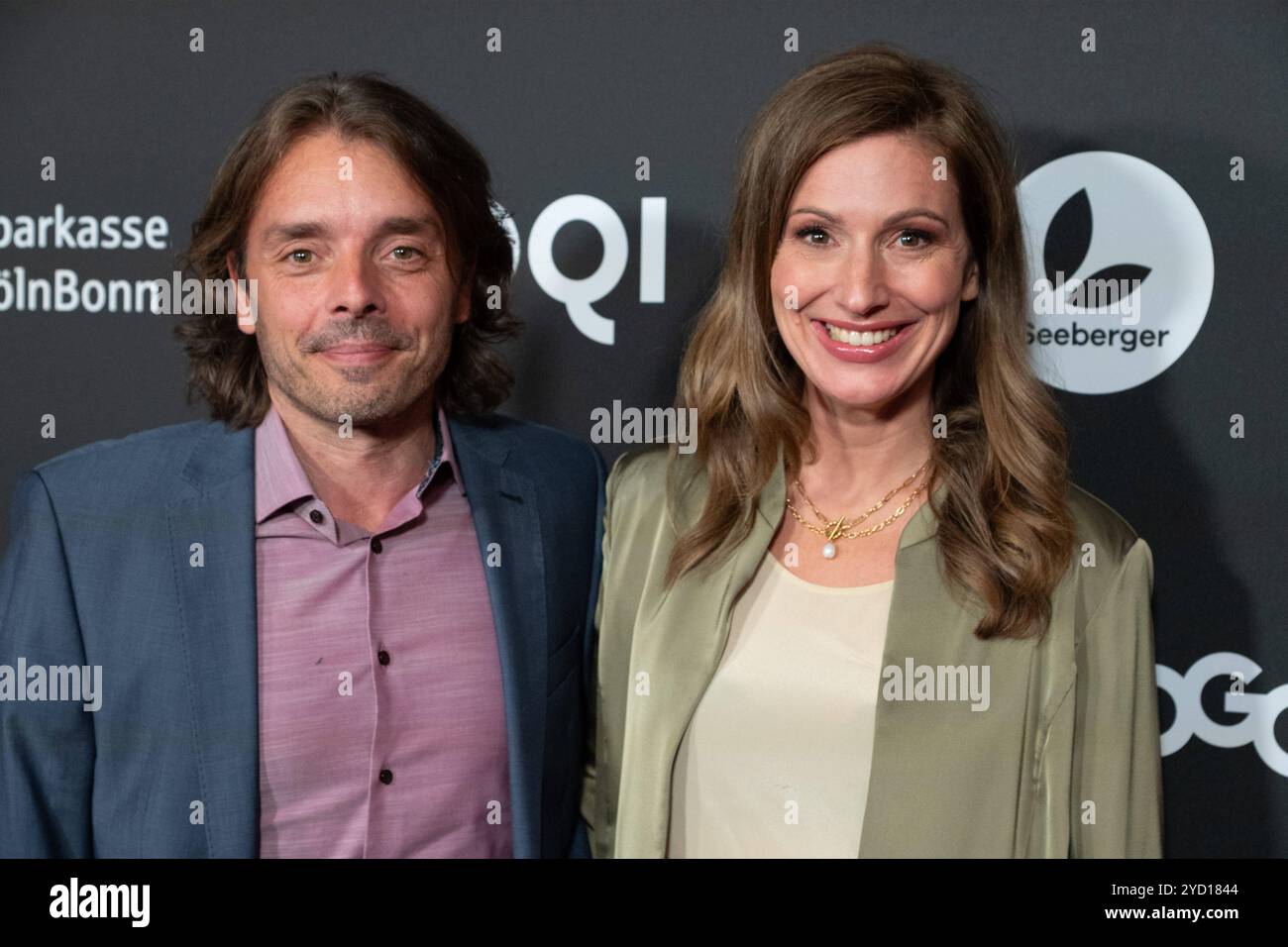 Mara BERGMANN, Moderatorin, und Alexander HOFFMANN, Roter Teppich, Red ...