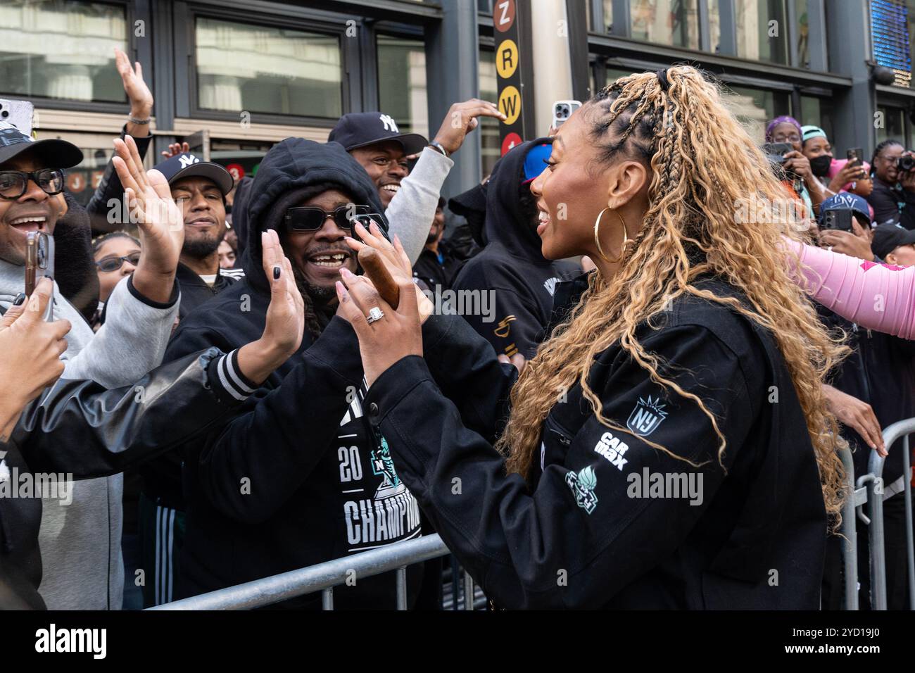 New York, NY, USA, 24 October, 2024: Betnijah Laney-Hamilton #44 of the ...