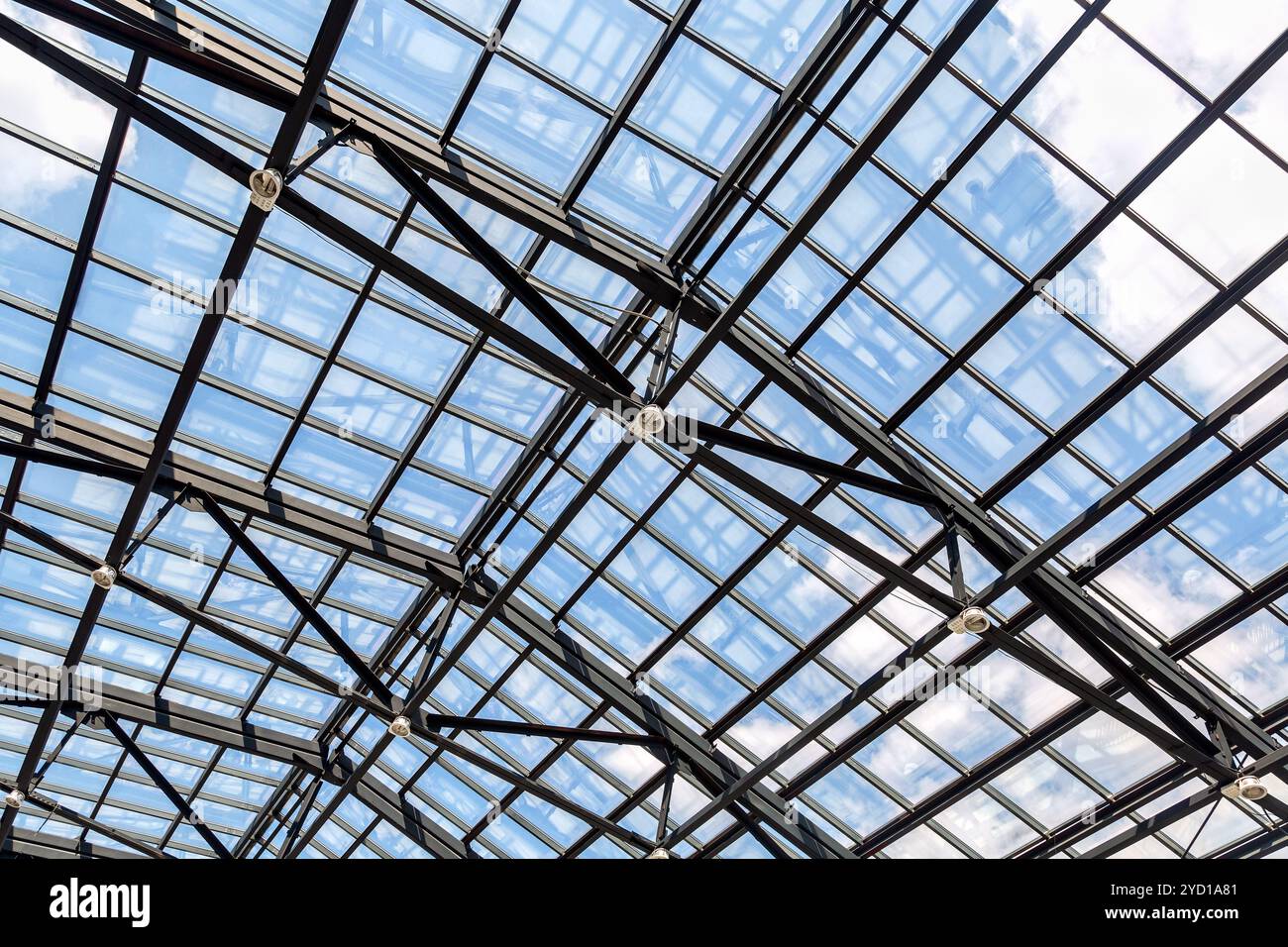 Shiny ceiling hi-res stock photography and images - Alamy