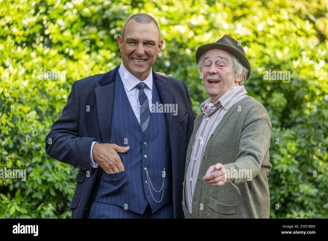 From the cast of only fools and horses the musical hi-res stock ...