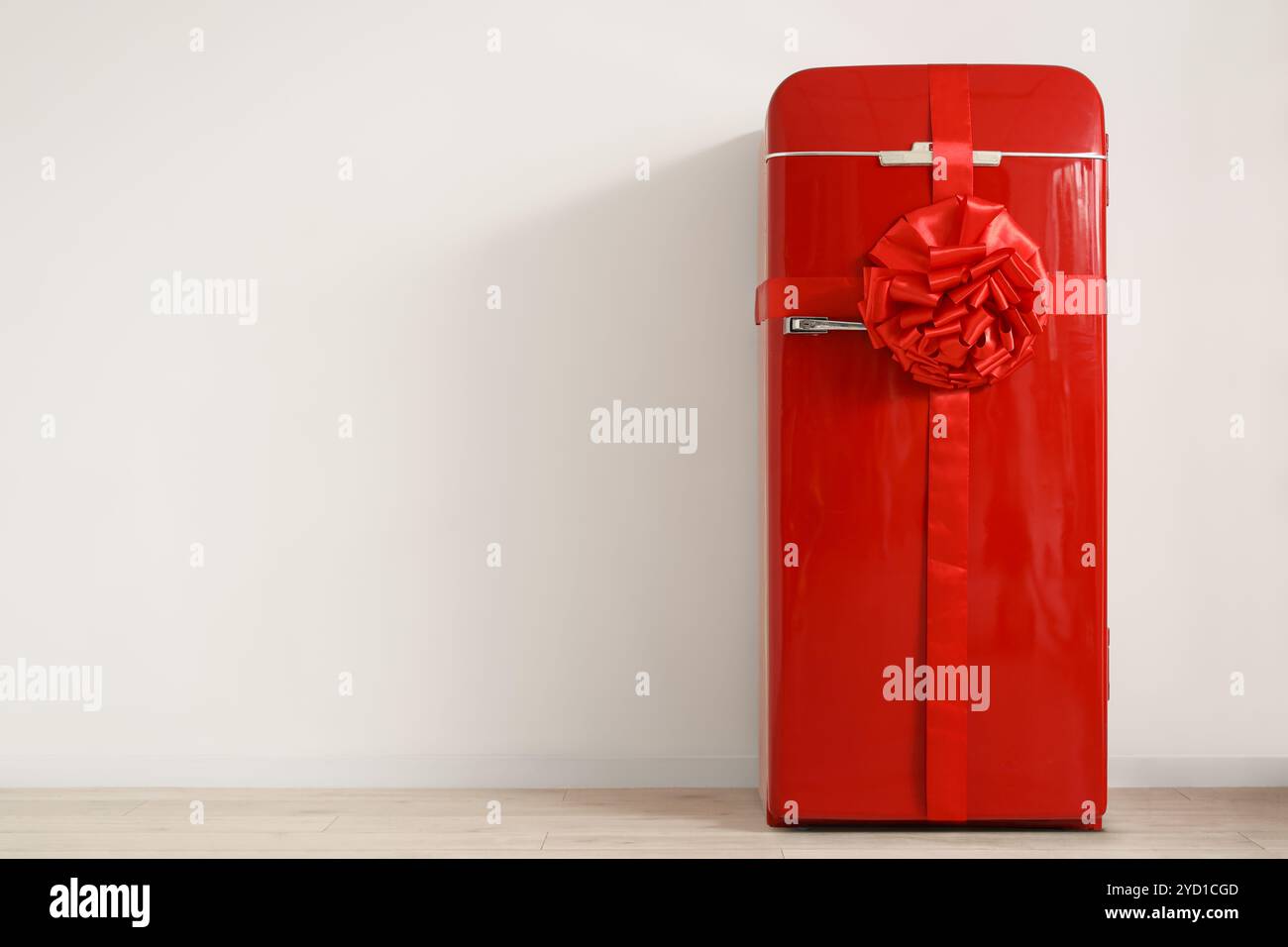 Big red fridge gift hi-res stock photography and images - Alamy