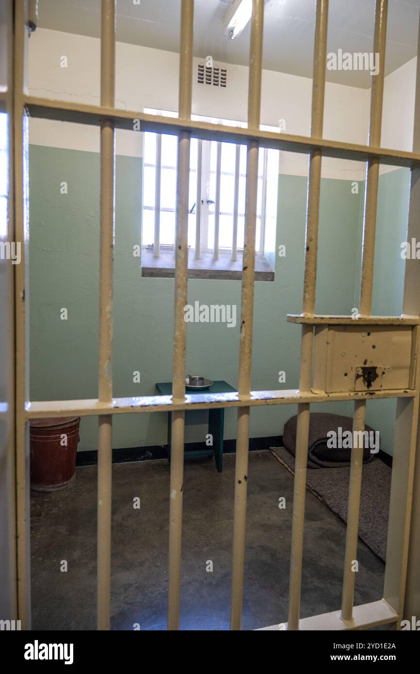 Nelson Mandela's cell on Robben Island, South Africa Stock Photo - Alamy