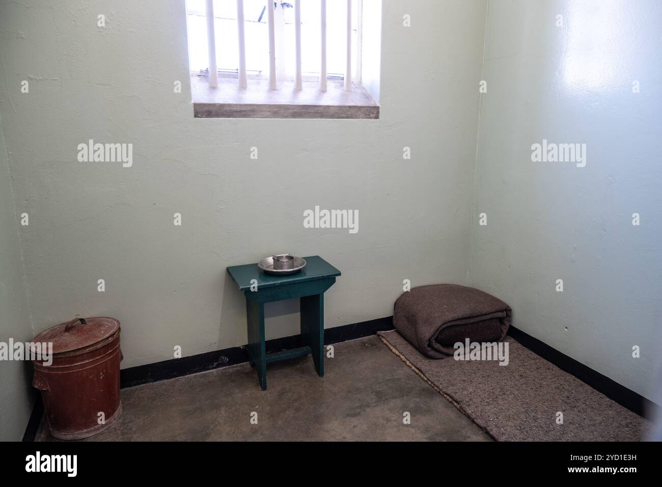 Nelson Mandela's cell on Robben Island, South Africa Stock Photo - Alamy