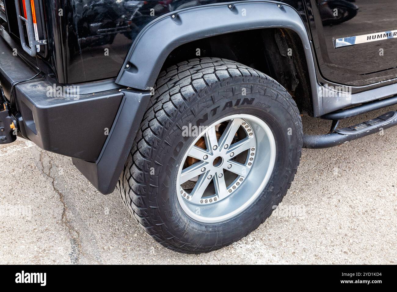Car wheel close up view hi-res stock photography and images - Alamy
