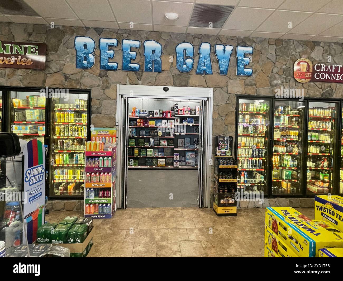 Cave refrigerator hi-res stock photography and images - Alamy