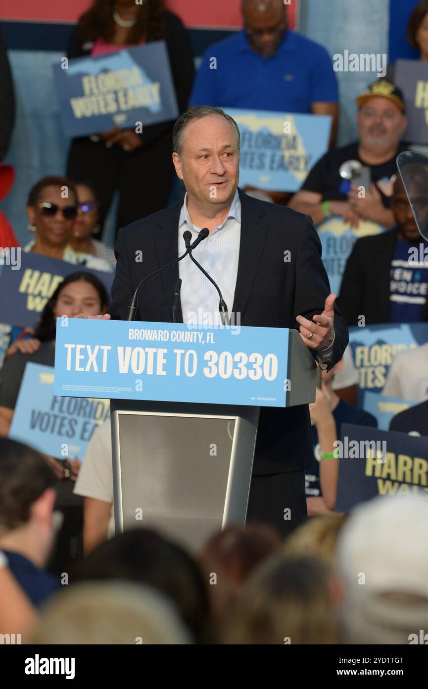 Hallandale Beach, Florida, USA. 23rd Oct, 2024. Second Gentleman of ...