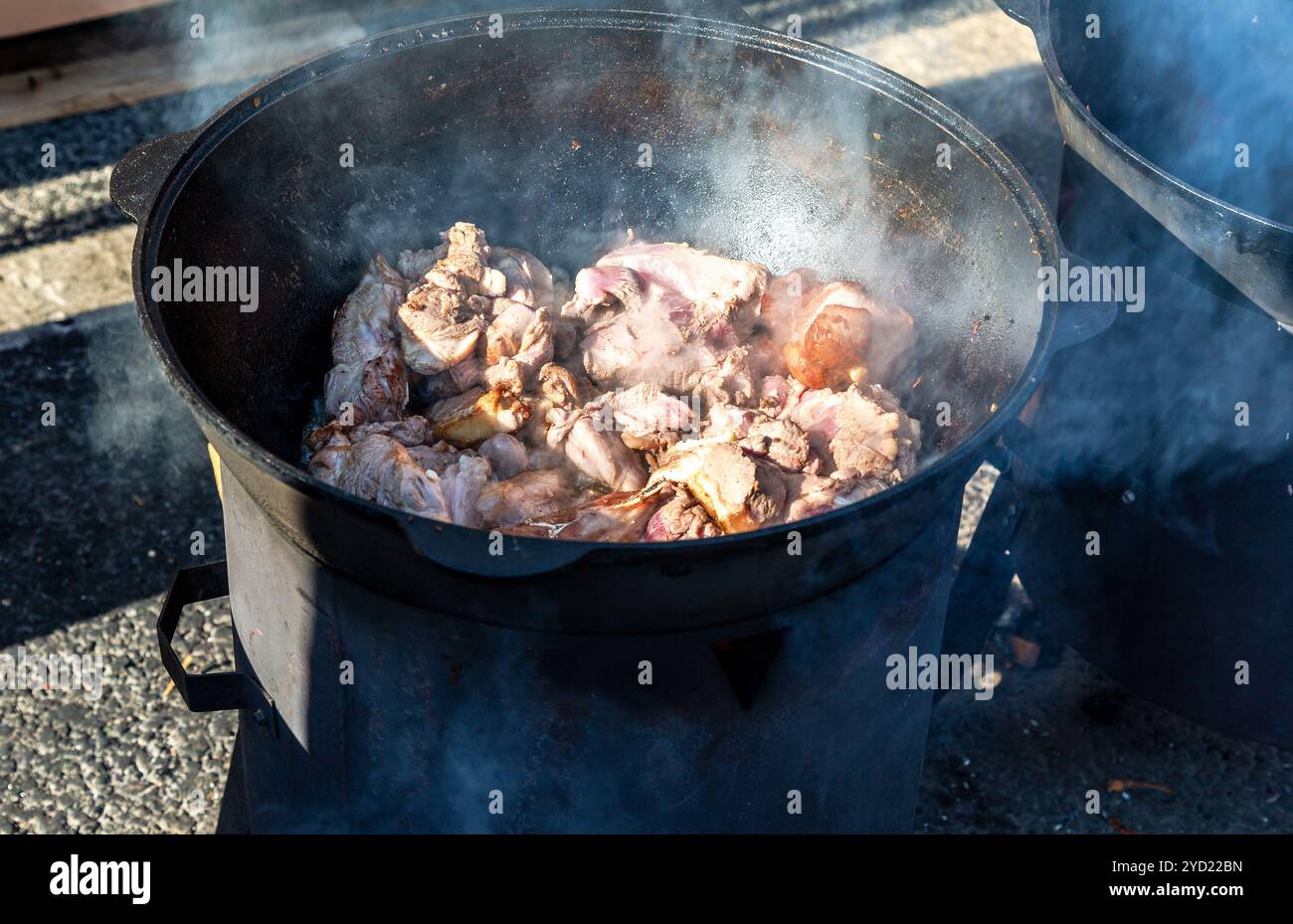 Meat fried in large grill hi-res stock photography and images - Alamy