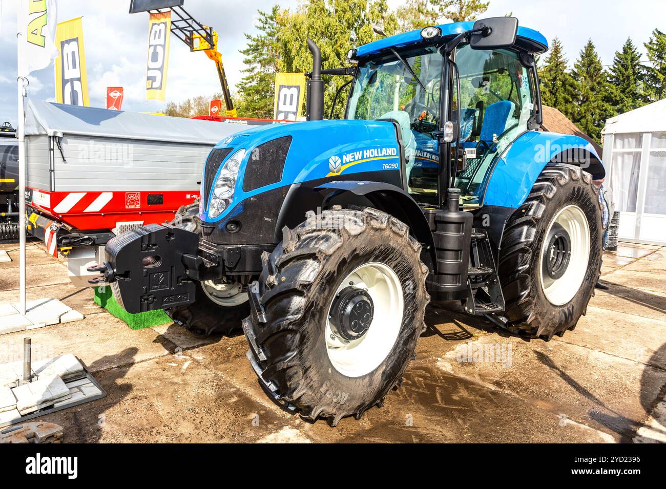 Modern agricultural wheeled tractor New Holland Stock Photo - Alamy