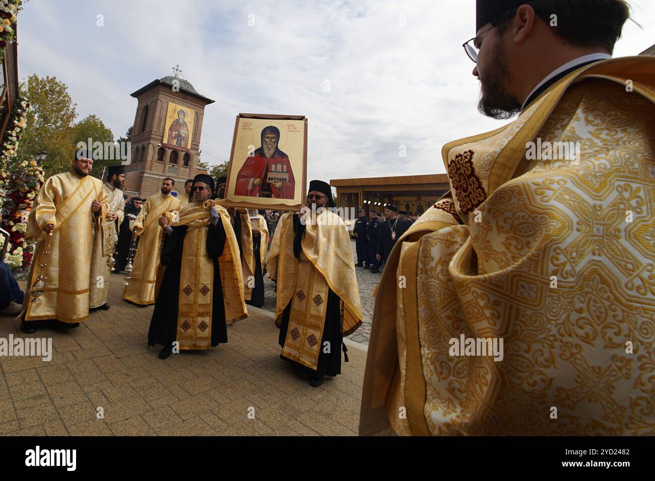 Bucharest, Romania. 24th Oct, 2024: Orthodox priests carrying the ...