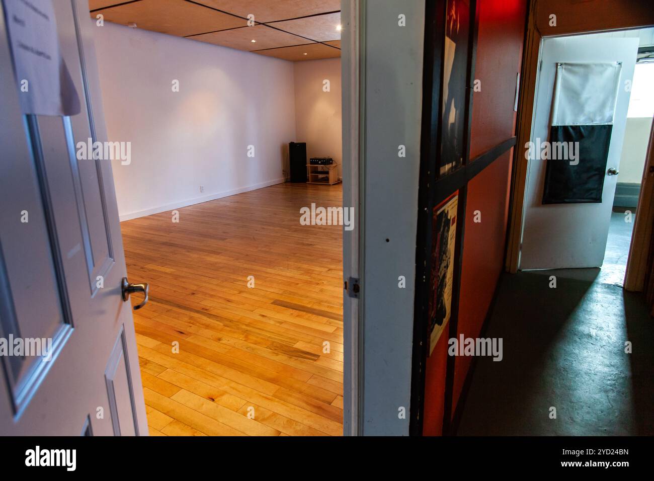 Community center interior hi-res stock photography and images - Alamy