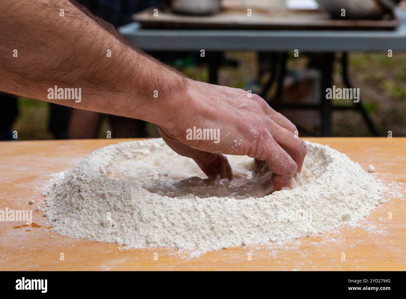Bread making factory hi-res stock photography and images - Alamy