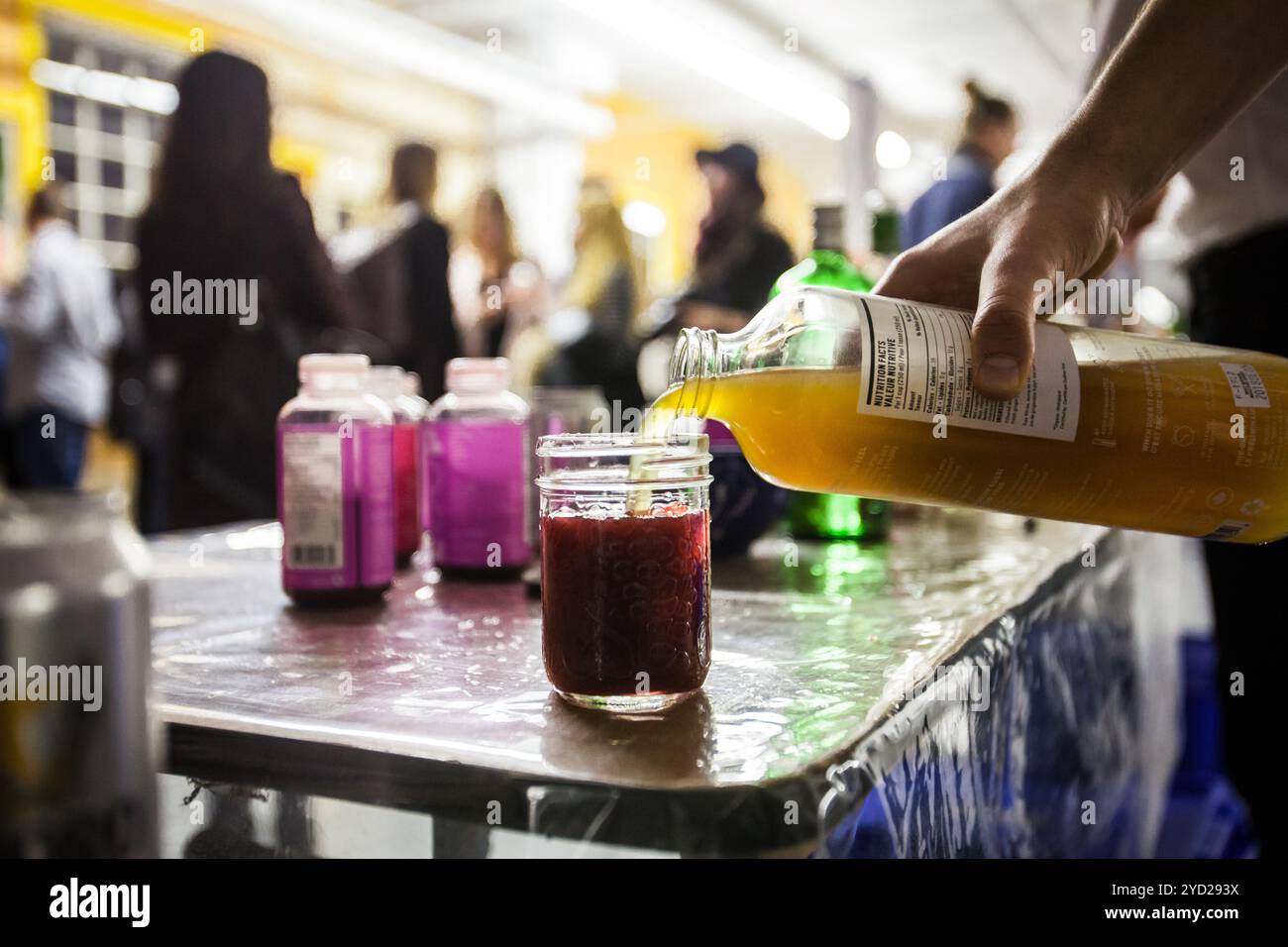 Making a drink with kombucha Stock Photo - Alamy