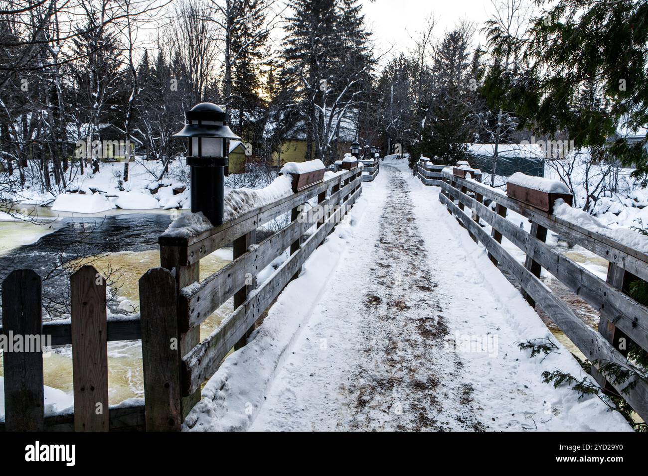 Winter wooden pedestrian bridge in hi-res stock photography and images ...